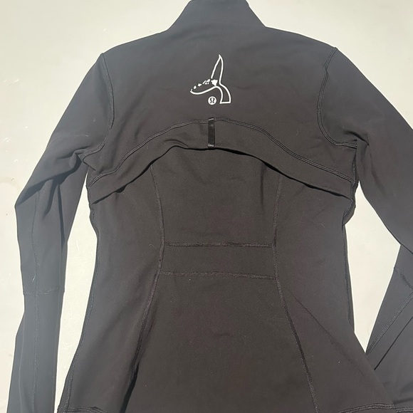 lululemon athletica | Jackets & Coats | Rare Hawaiian Whale Logo ...